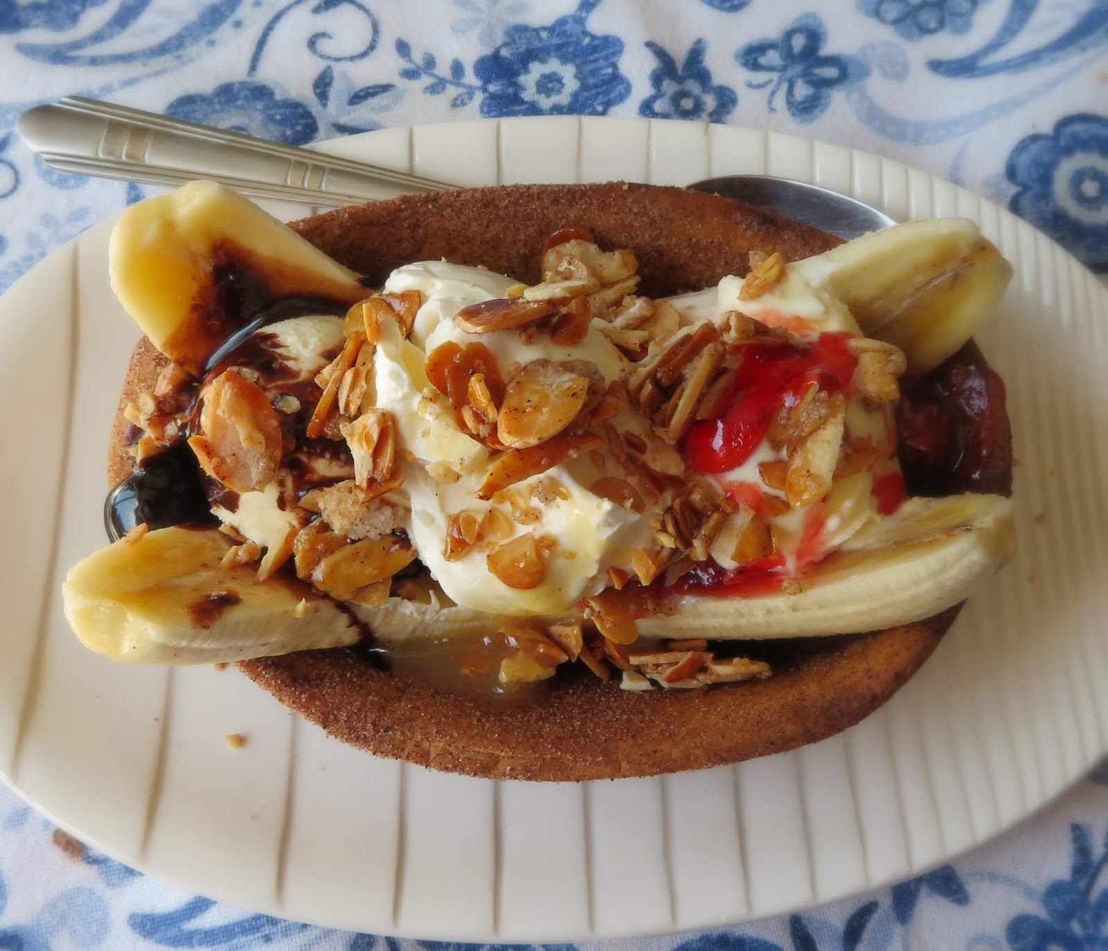 Churro Banana Split Boats | The English Kitchen