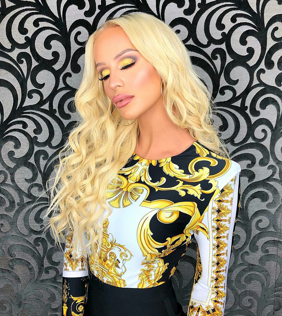Gigi Gorgeous – Most Beautiful Transgender in Fashion Dress - TG Beauty