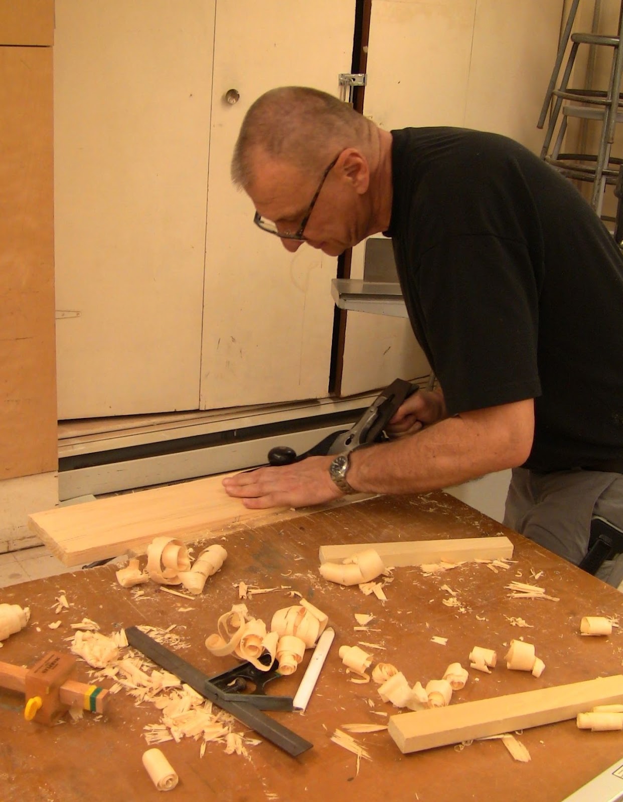 Close Grain: Shaker Step Stool Class At The Halfway Mark