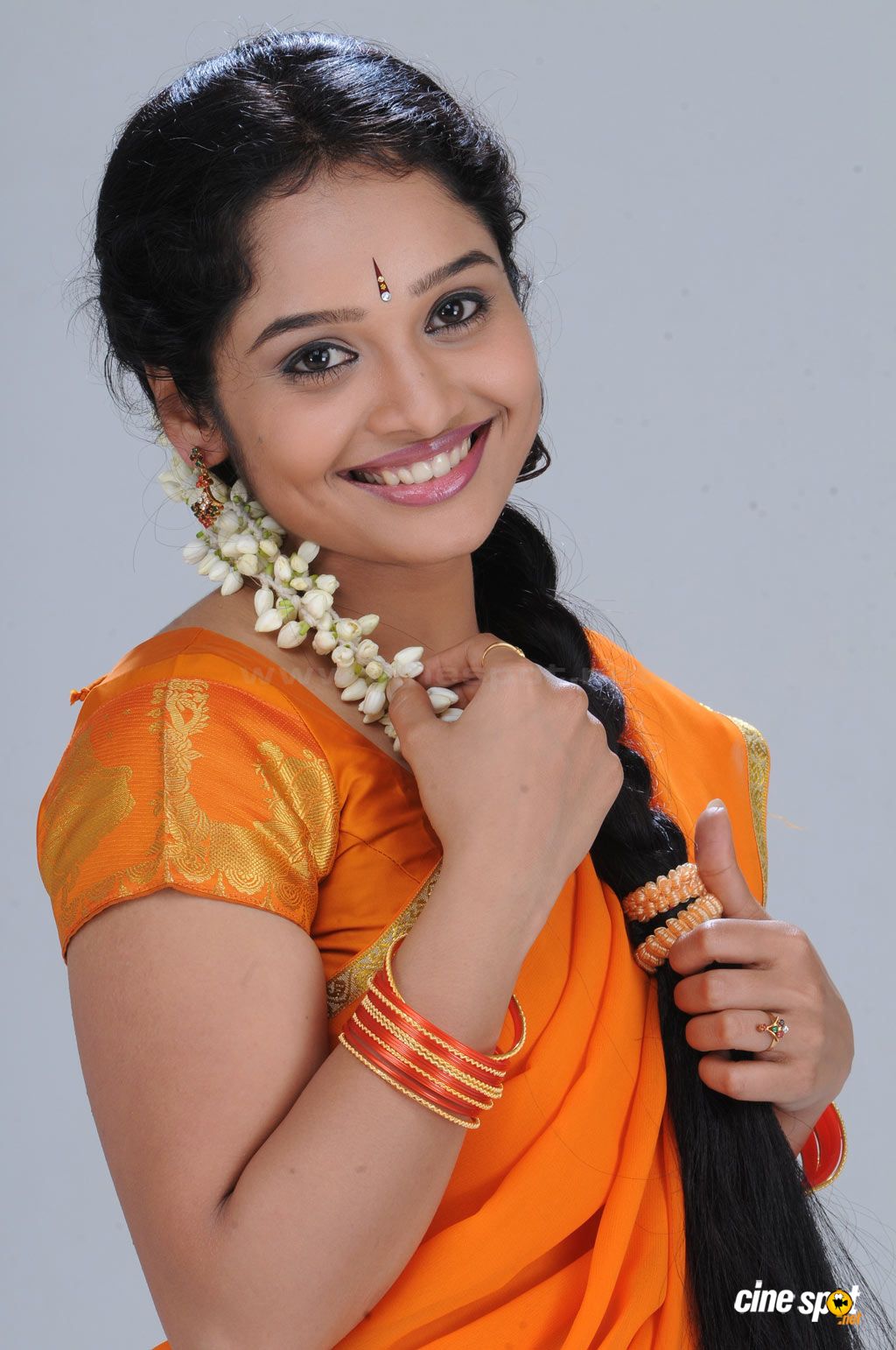 Advaitha Tamil Actress Photos Stills » Bollywood Hungama