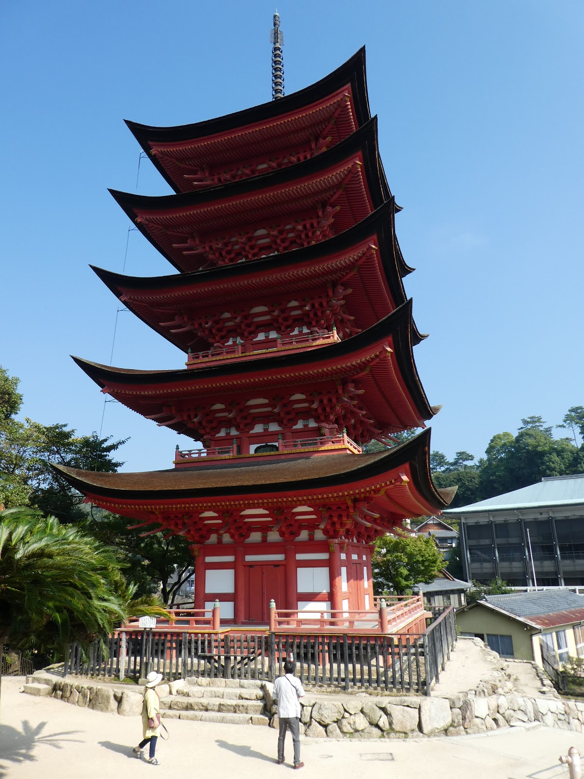 WEBS OF SIGNIFICANCE: Miyajima's Five-storied Pagoda and Hall of One ...