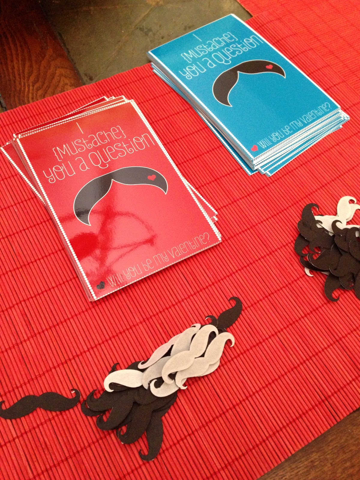 Amy Teets' Designs: Free Valentine's Day Printable Mustache Cards