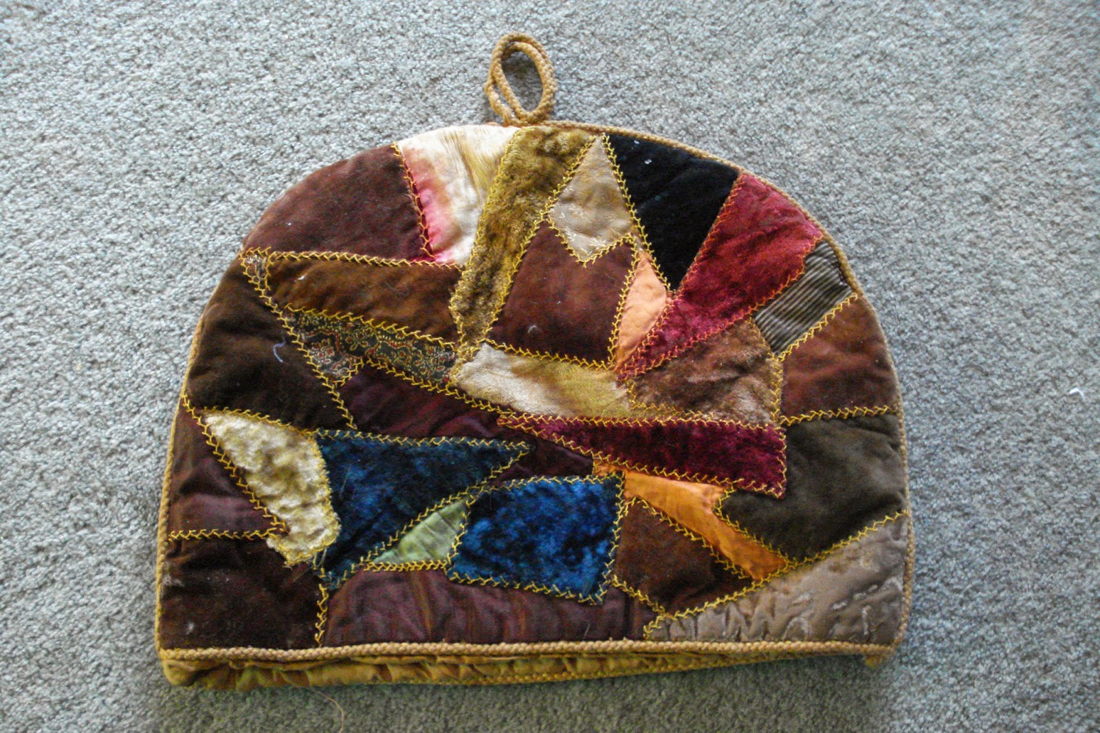 Welsh Quilts: Tea Cosy from Allendale