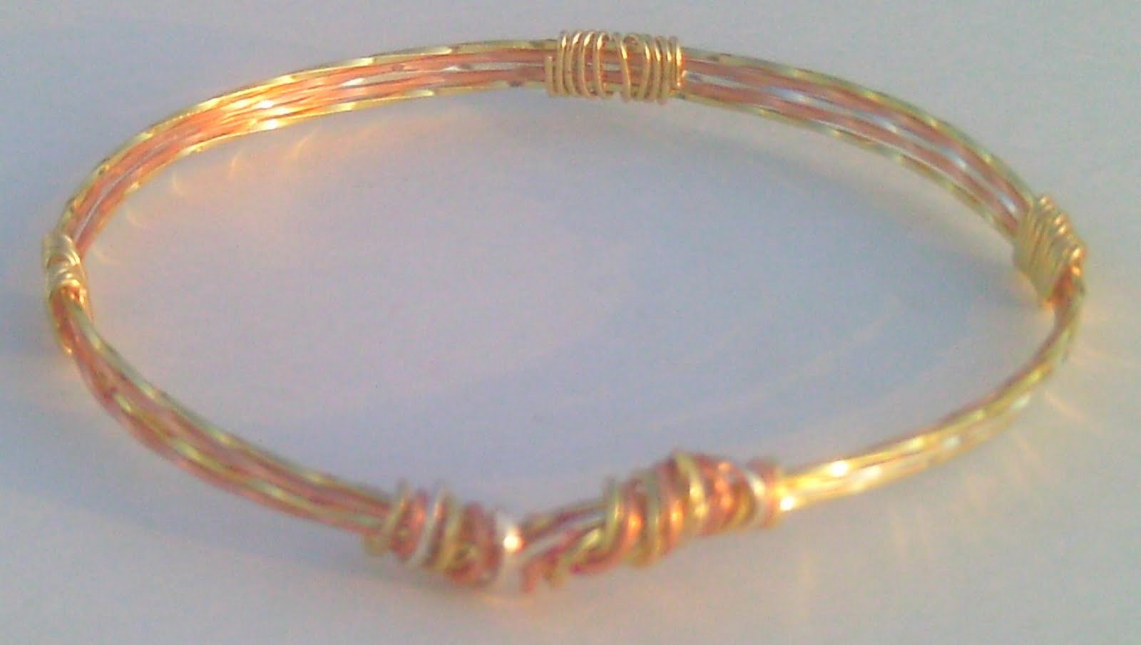 Nutkitten's Jewelry: Wire Bangle Bracelets