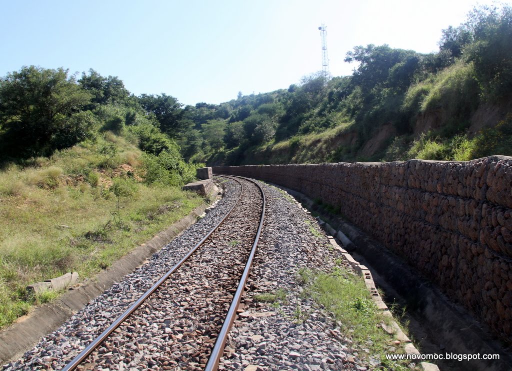 Da Ponta do Ouro ao Rovuma: Visita à barragem no rio Limpopo