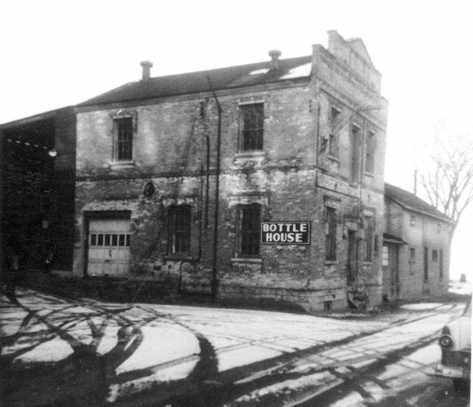 Oshkosh Beer: February 2014