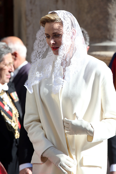 Royal Family Around the World: The Pope Meets Prince Albert And ...