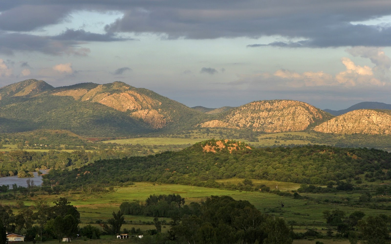Dziedzictwo UNESCO: Krater Vredefort. RPA 2005