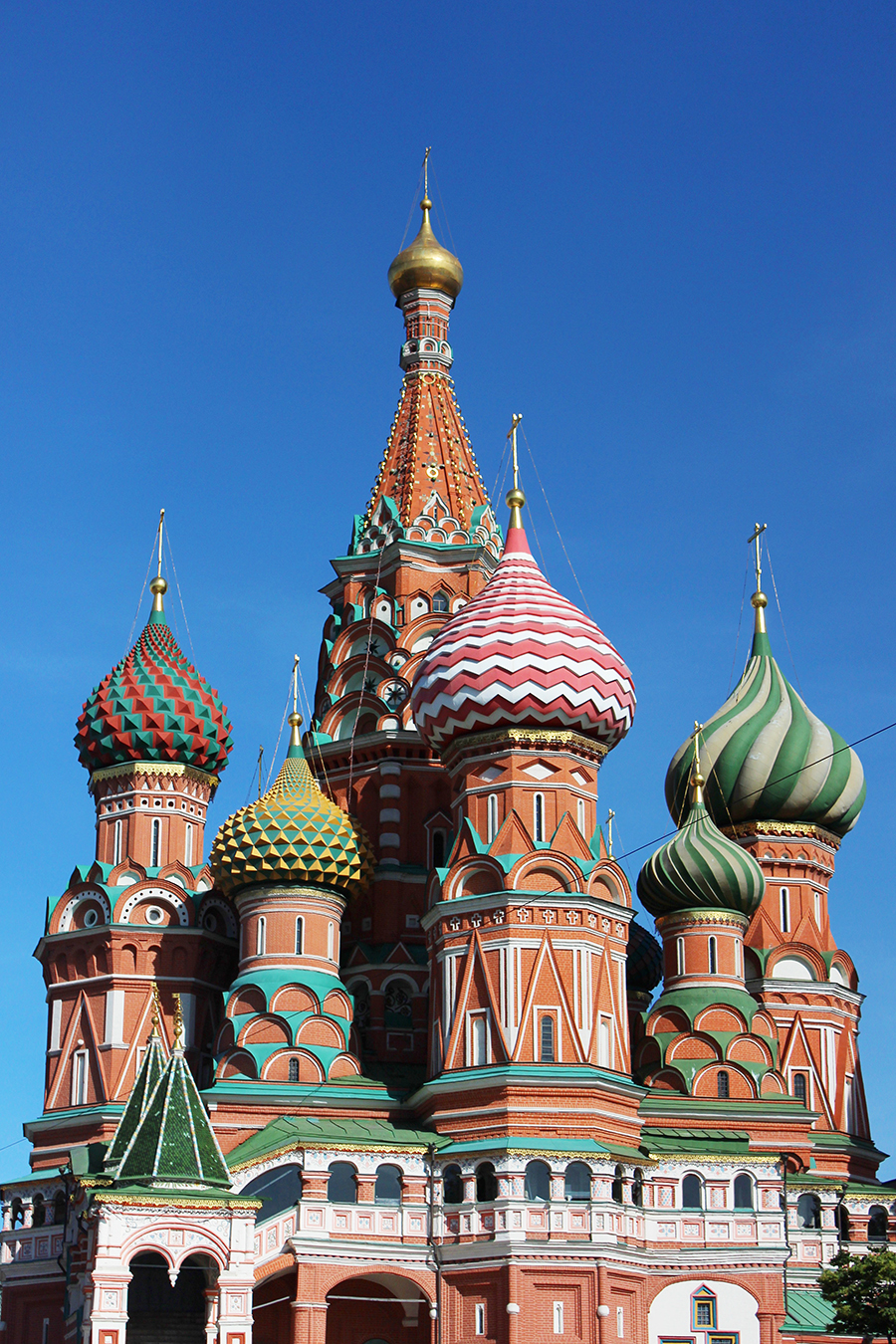 10 Surprising Things I Learnt About Russia — Posh, Broke, & Bored