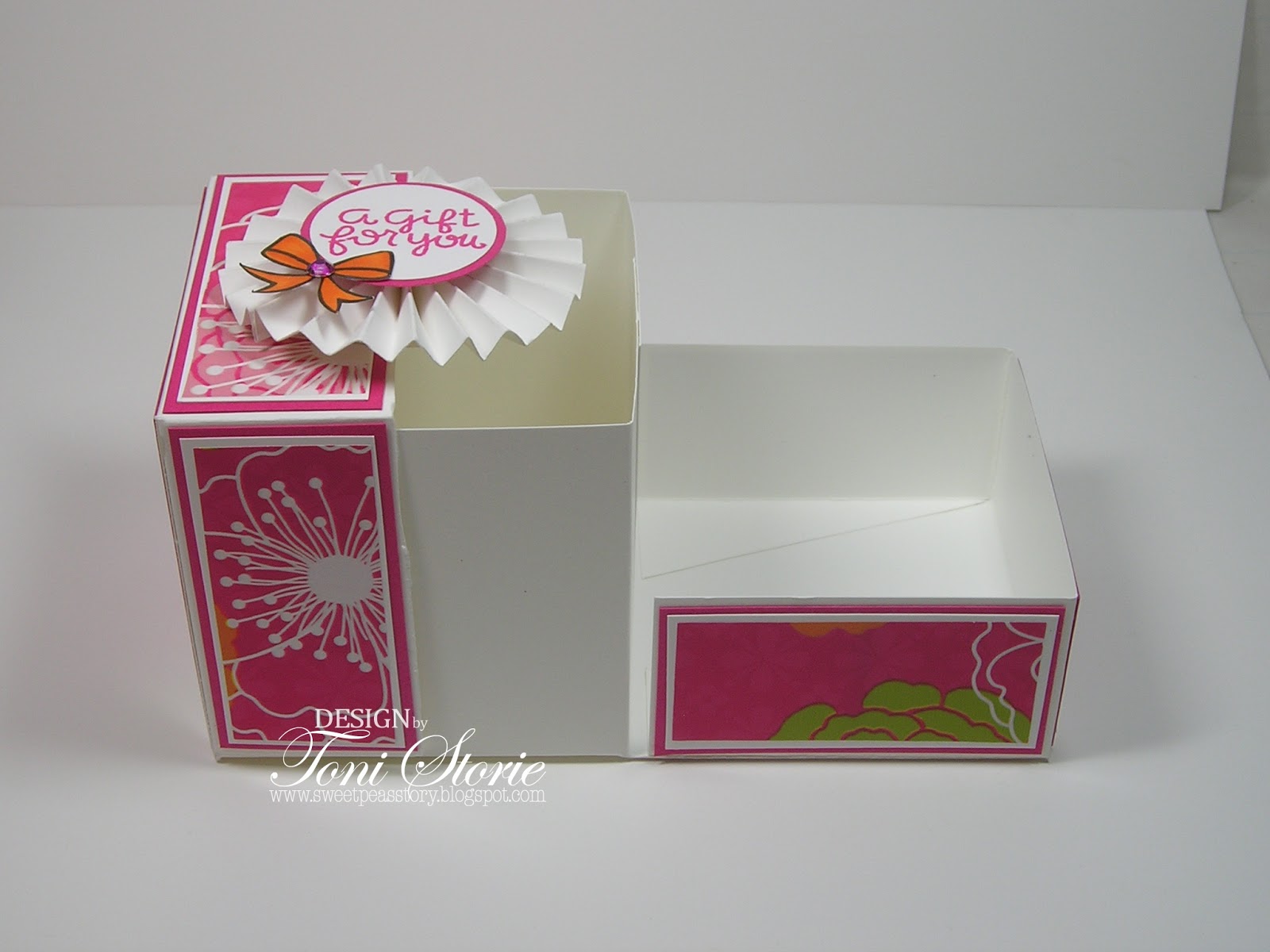 Sweet Pea's Story: A Scor-Pal and Paper Smooches Gift Box