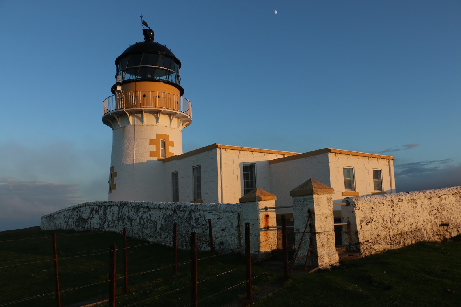 Fair Isle: Sunset at the North Lighthouse