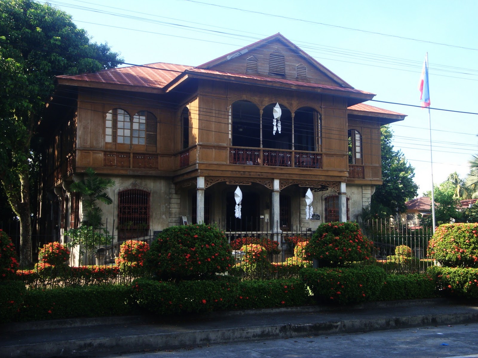 Exploring the Beauty of Negros Occidental: BALAY NEGRENSE