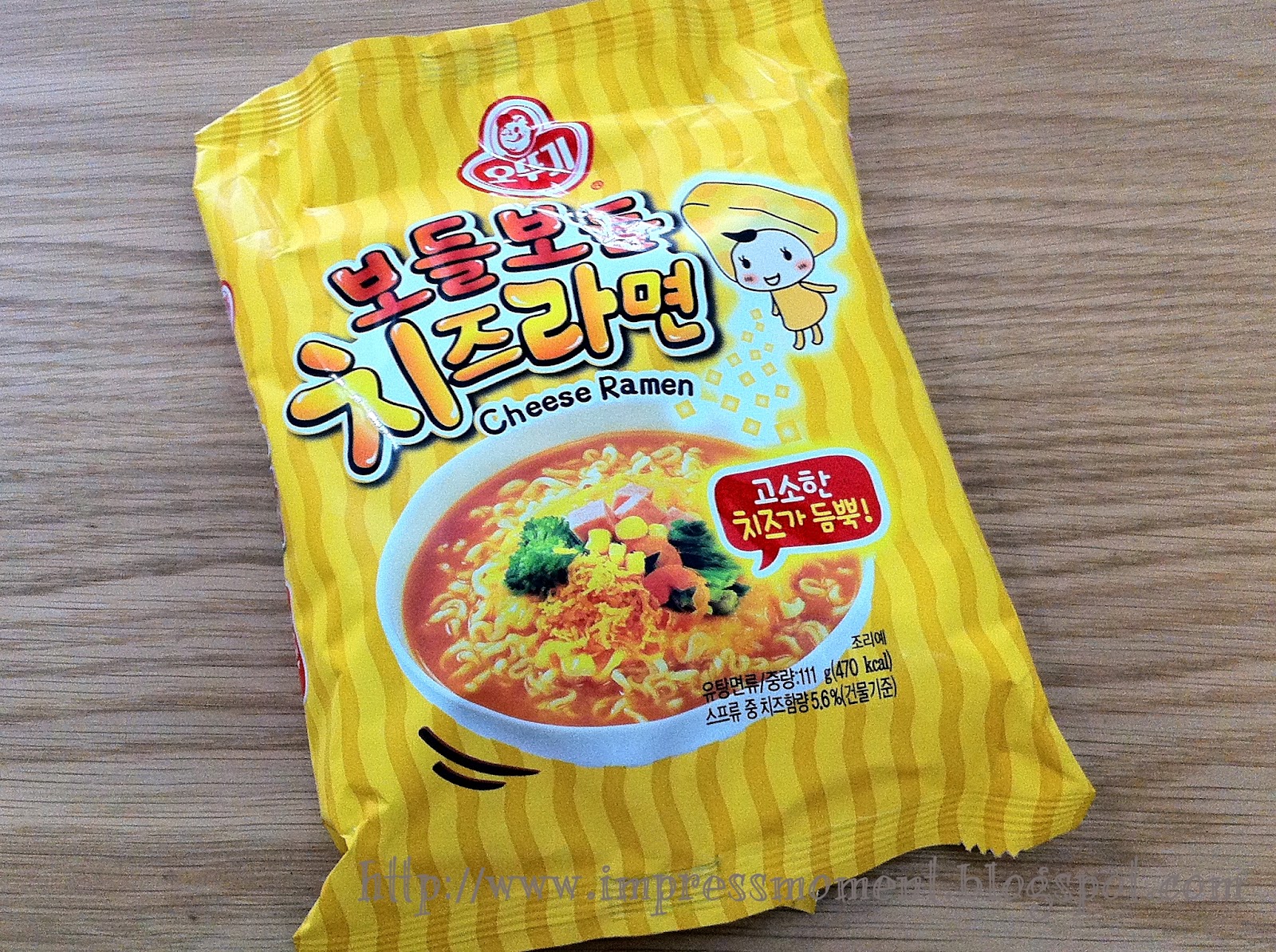 Impress Moment: CHeeSe RaMeN...NeW oNe iN My KiTCHeN