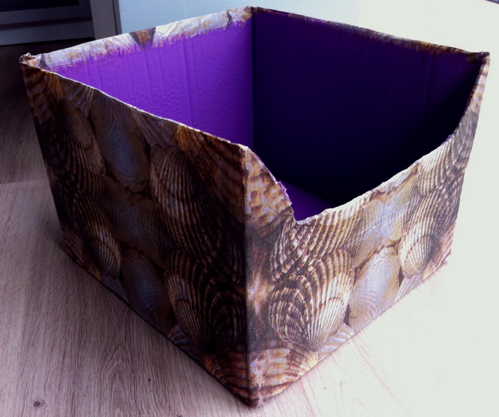 Telas, Cajas y Tinajas: reutilizando cajas de cartón