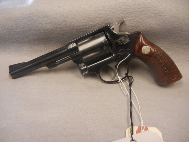 INA - Indústria Nacional de Armas - Conheça sua história - Sala de Armas