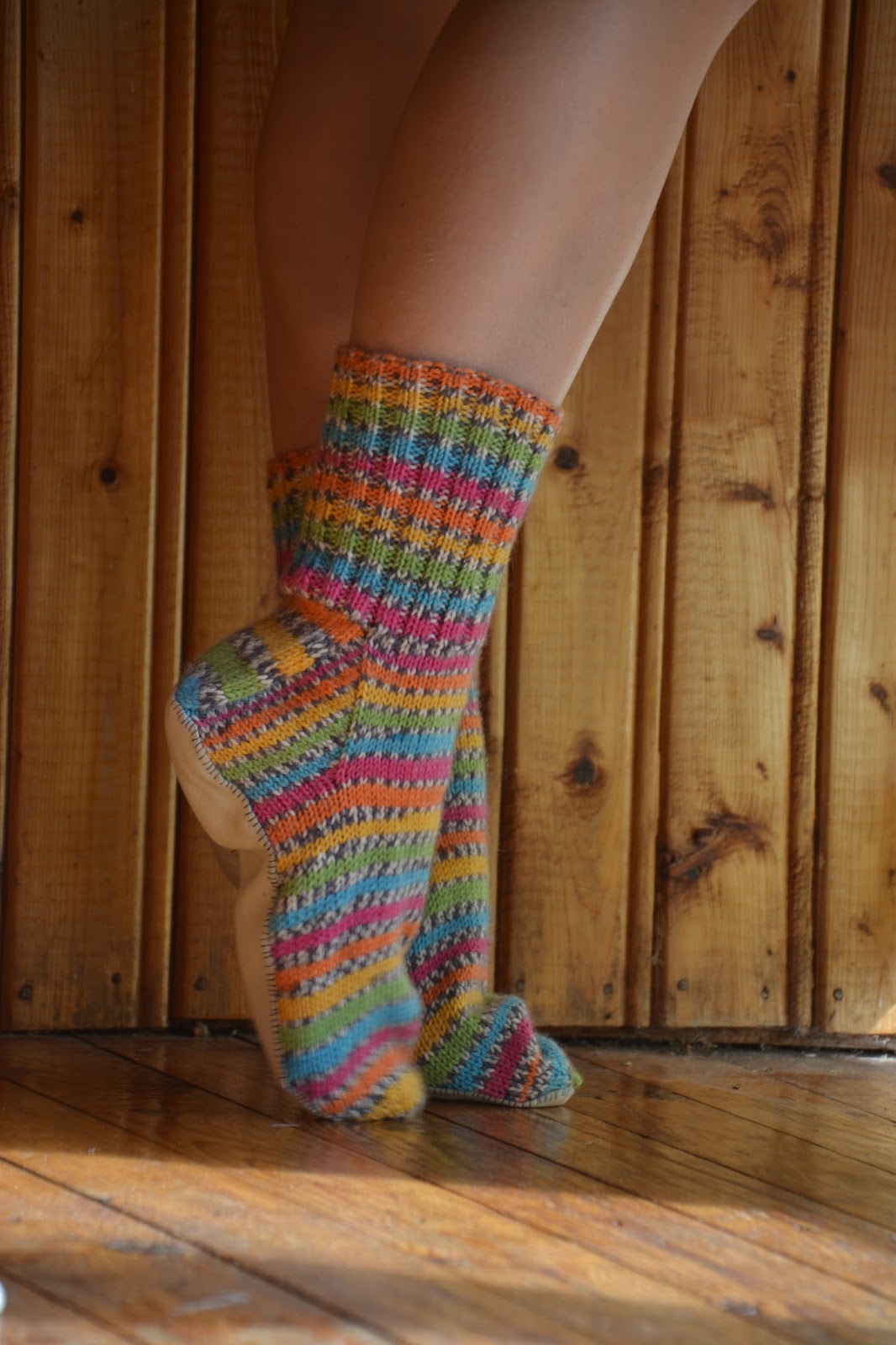 Vahvate asjade logiraamat: Soojad ja värvilised tantsusokid