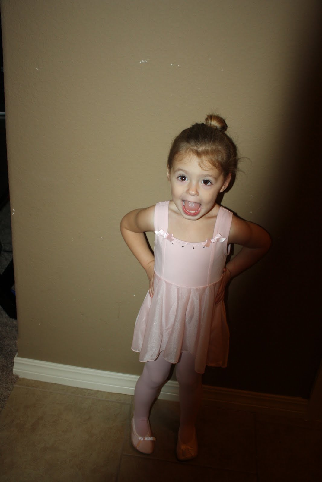 Lilly & Reid's Life: Dance, Nails, & Lights