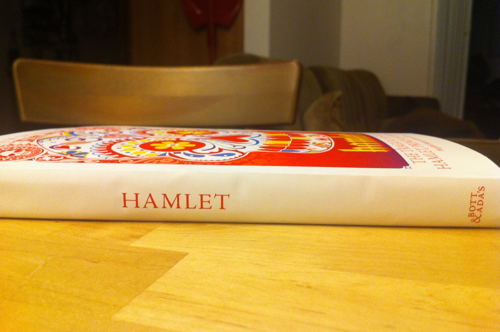 William: Hamlet Book Design: aesthetics and usability combined