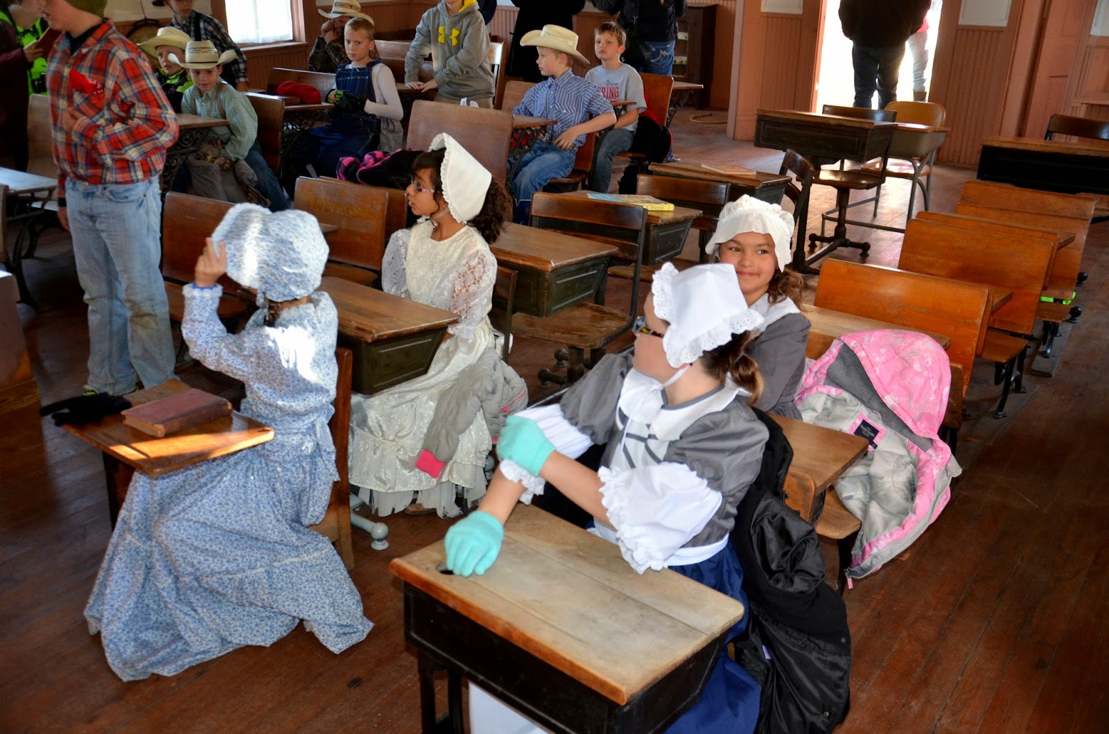 Sutton Nebraska Museum: Apple Valley Graduation