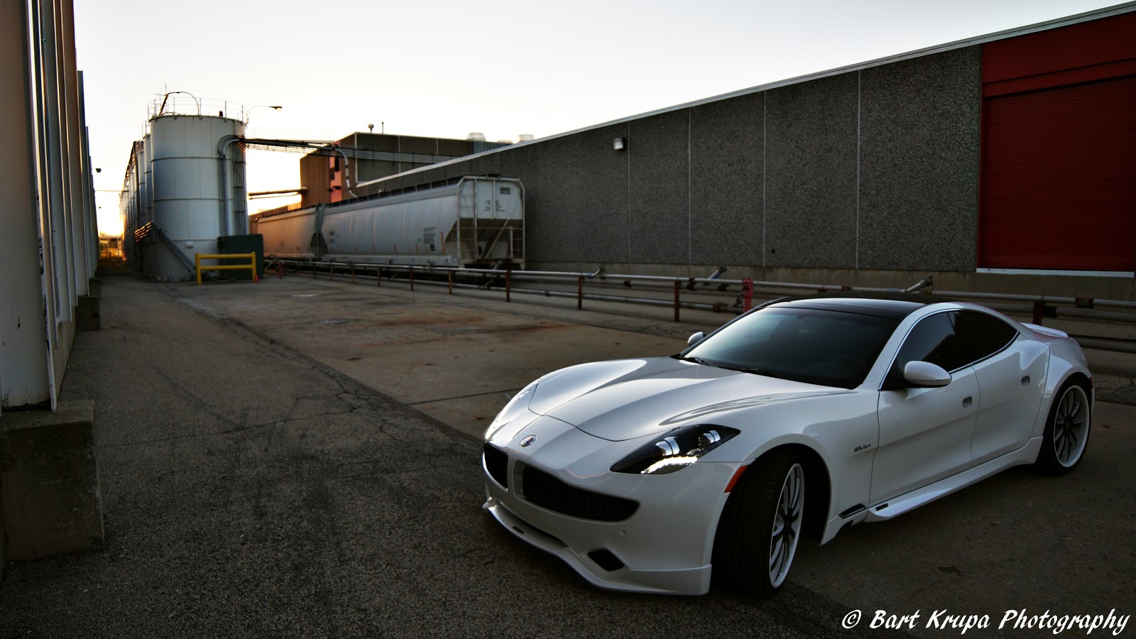 Bart Krupa Photography: My most recent photo shoot of a Fisker Karma by ...