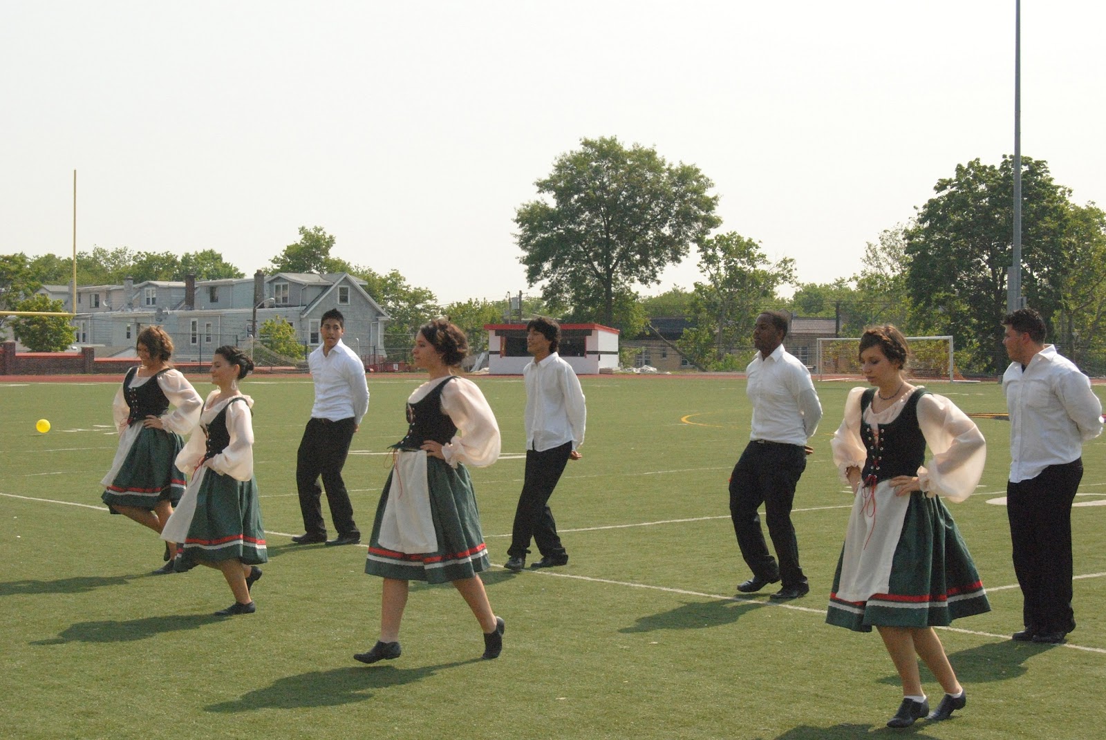 Pour La Victoire: Italian Tarantella Dancing Costumes
