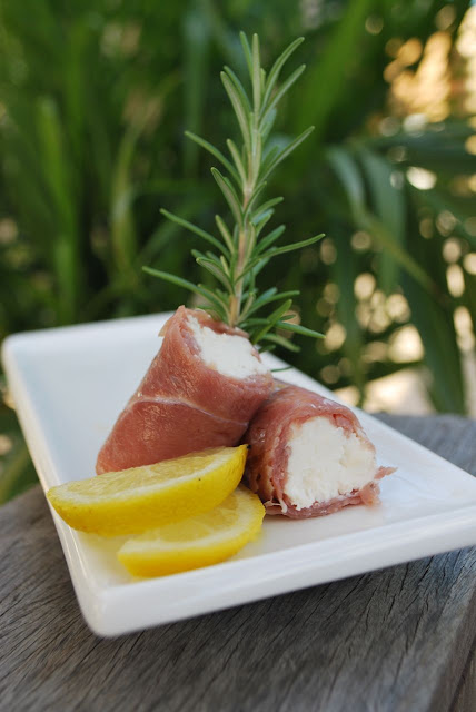 Scrumpdillyicious: Speck & Goat Cheese Rolls