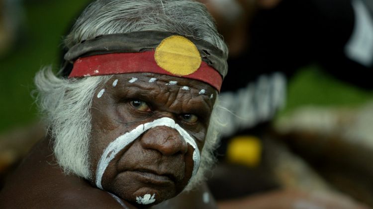 White Wolf : Australian Aboriginal elder greets Native American elder ...