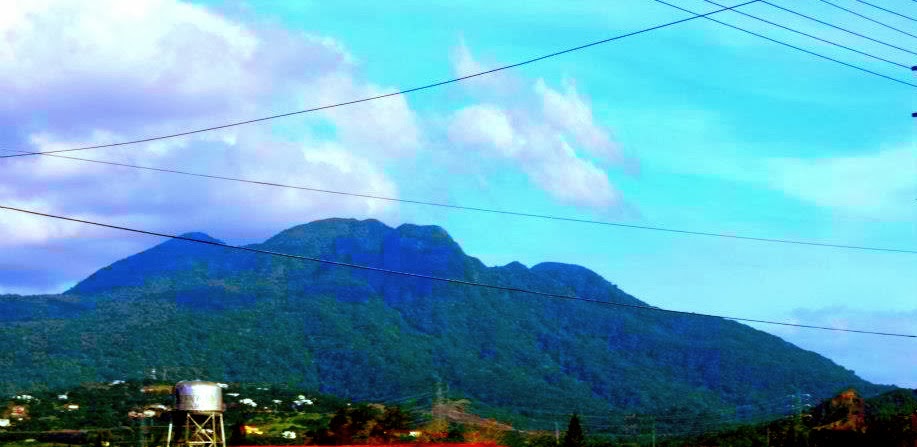 SI AYANG ANG ESKAPO : Mt. Makiling Traverse "MAKTRAV" via Sipit Trail ...