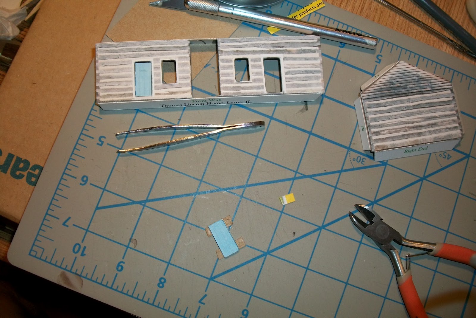 Armchair Modeling: Let's Build a 3D Card Model - Step 3 -- Cutout Details
