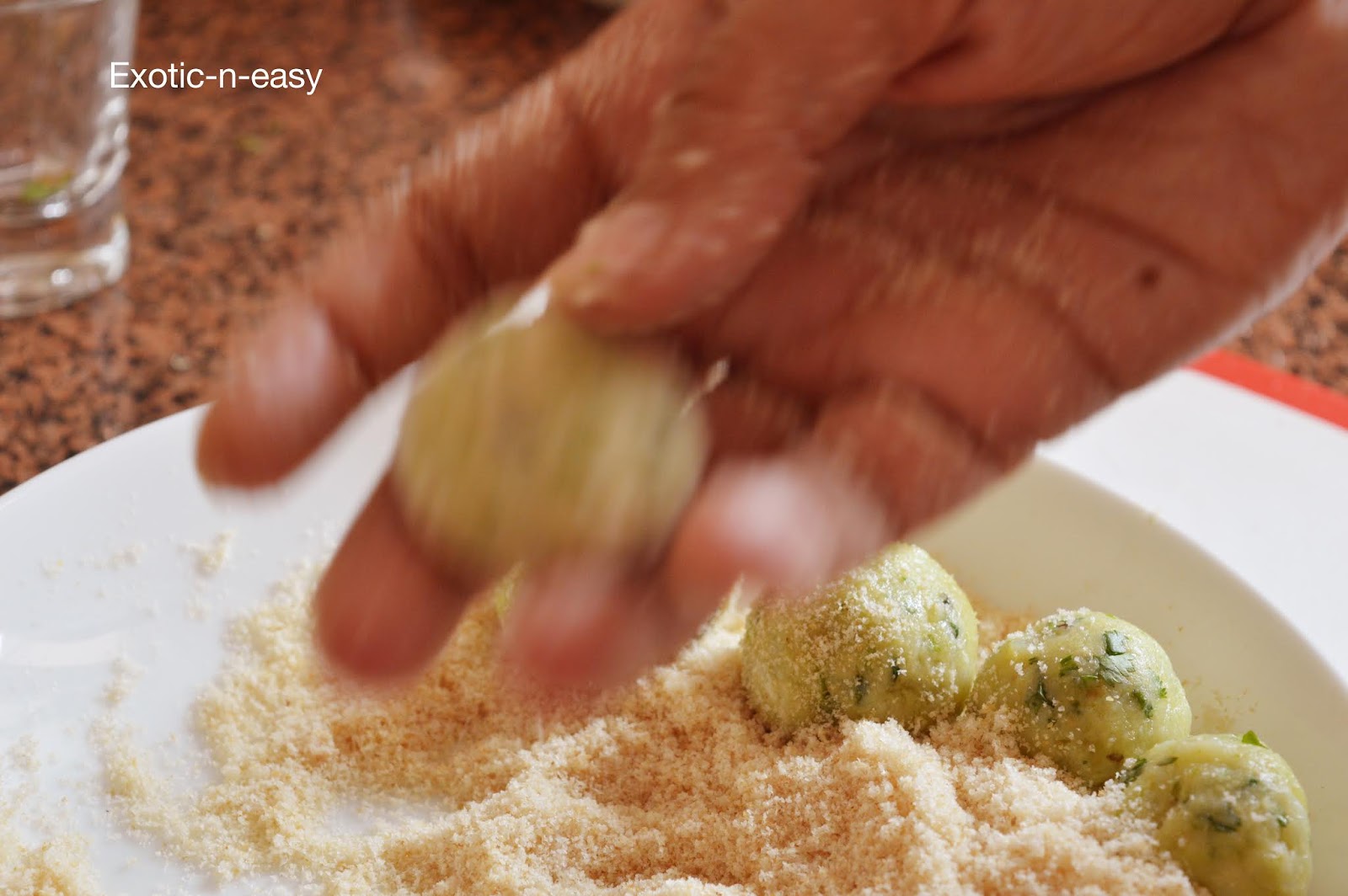 exotic-n-easy cooking: Ginger Garlic Bites