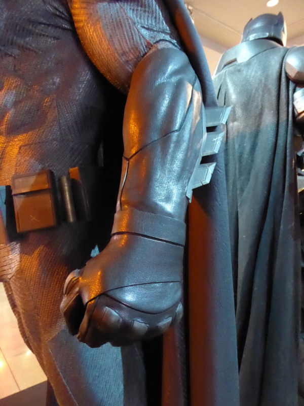 Hollywood Movie Costumes and Props: Ben Affleck's Grey Batsuit from ...