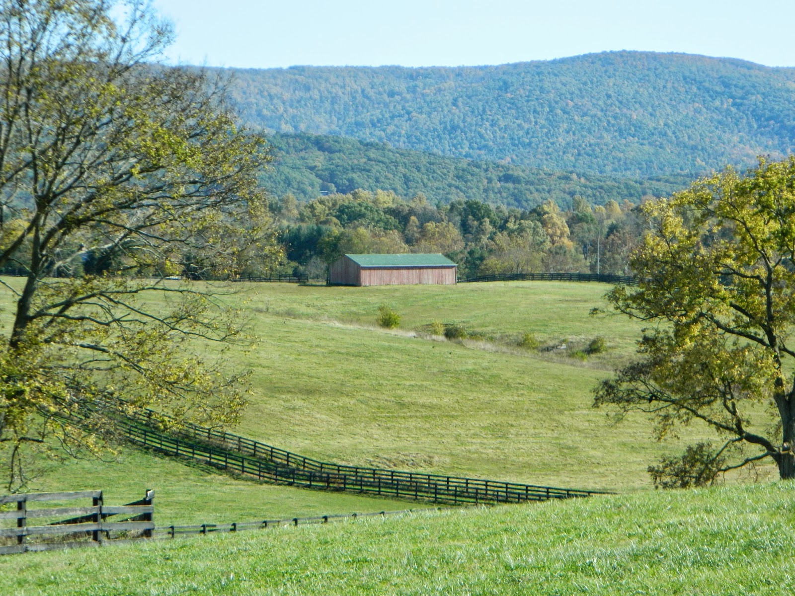 Blue Ridge Mountain Home: Barns and fall foliage of Loudoun County ...