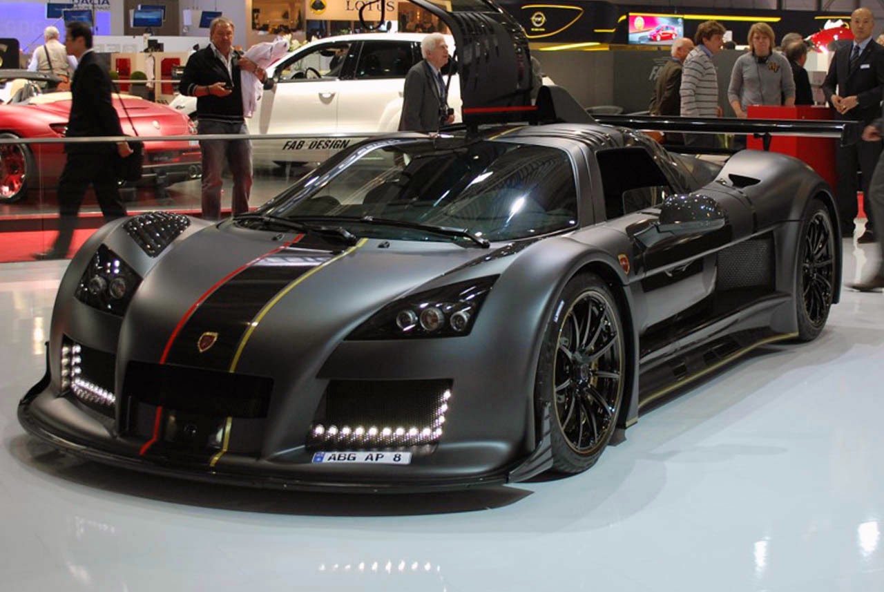 Fast Cars: Gumpert Apollo Top Sports Car