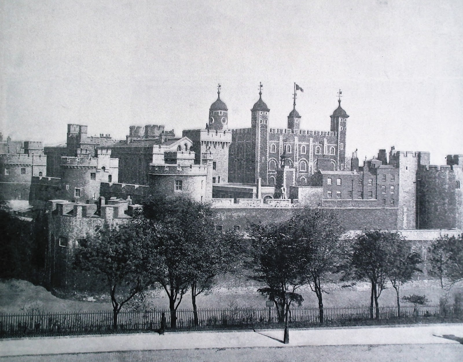 The Things I Enjoy: Pictures of London in the 1890s