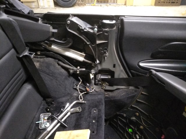 DTM tune: DIY repairing porsche 911 (996) rear window regulator cable ...