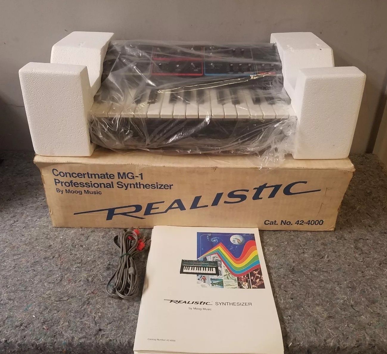 MATRIXSYNTH: MOOG Music Realistic Concertmate MG-1 SN 15 242 w ...