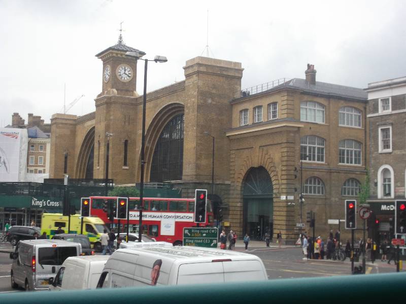 London buses one bus at a time: the return: The Number 476 Route