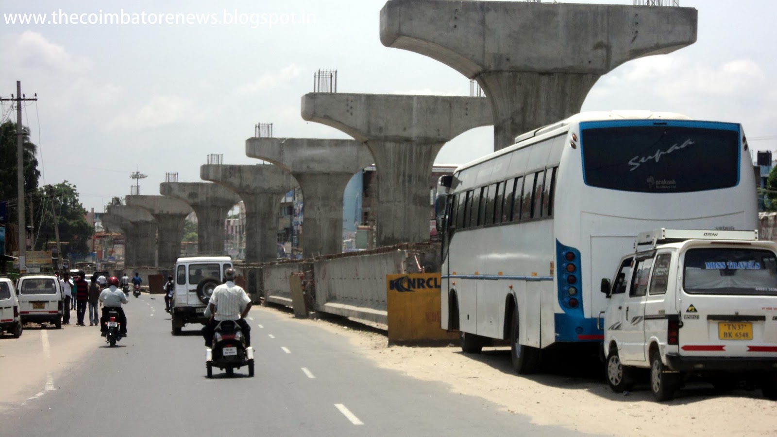 ALL ABOUT COIMBATORE: GANDHIPURAM FLYOVER UNDER CONSTRUCTION