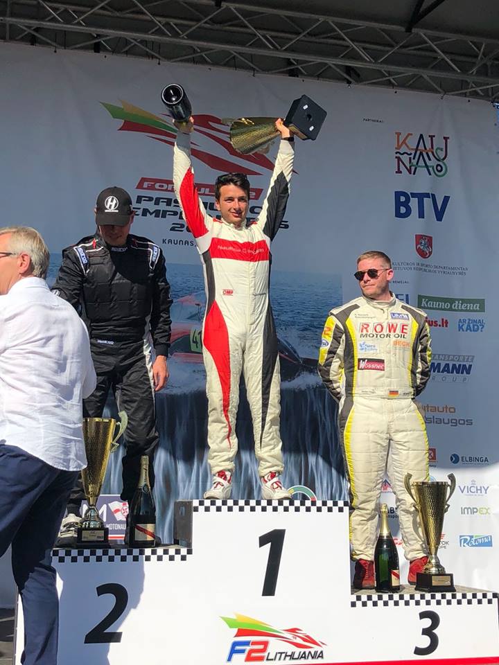 pagina dello sport: MOTONAUTICA: ALBERTO COMPARATO VINCE LA PRIMA PROVA ...