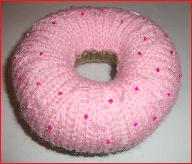 Sooz In The Shed...: Knitted Sweet Treats