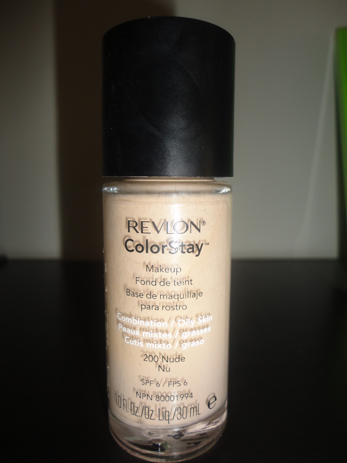 Play That Beat: Revlon ColorStay Oil-Free Foundation