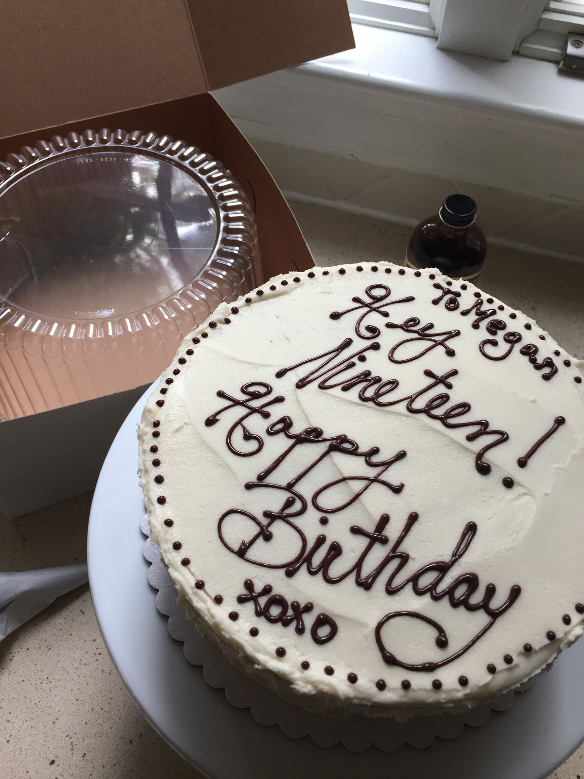 Cook with Claire: Birthday Cake: How to Send via Mail!