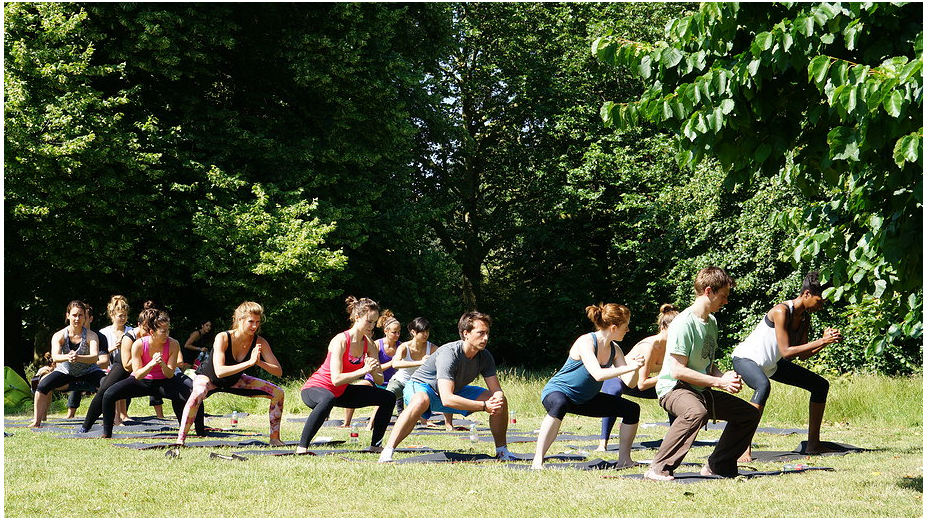 Chloe's Pilates: PILATES IN THE PARK