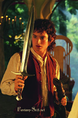 "El Hobbit" muestra a Bilbo Bolsón con su espada Dardo