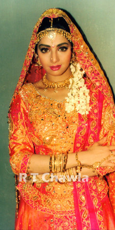 Sridevi: Sridevi on the sets of Laadla: As Baws: As Bride! 90s in ...