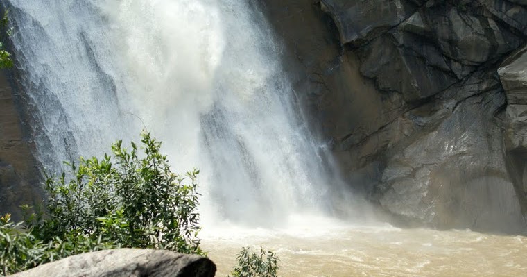Hundru Falls - A Vacation To The Hundru Falls Will Always Be Cherished ...