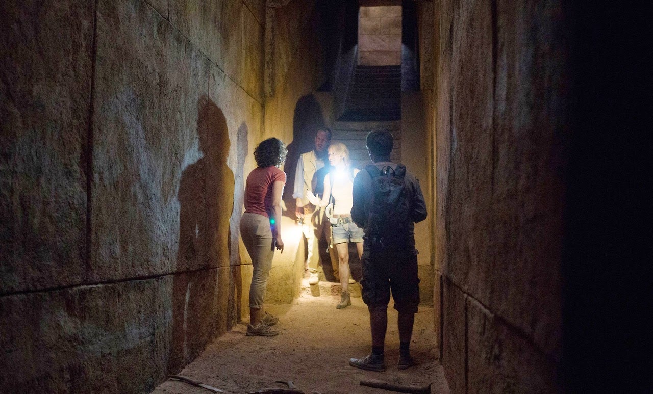 Imágenes, póster y tráiler de la película "The Pyramid" - PROYECTOR XD