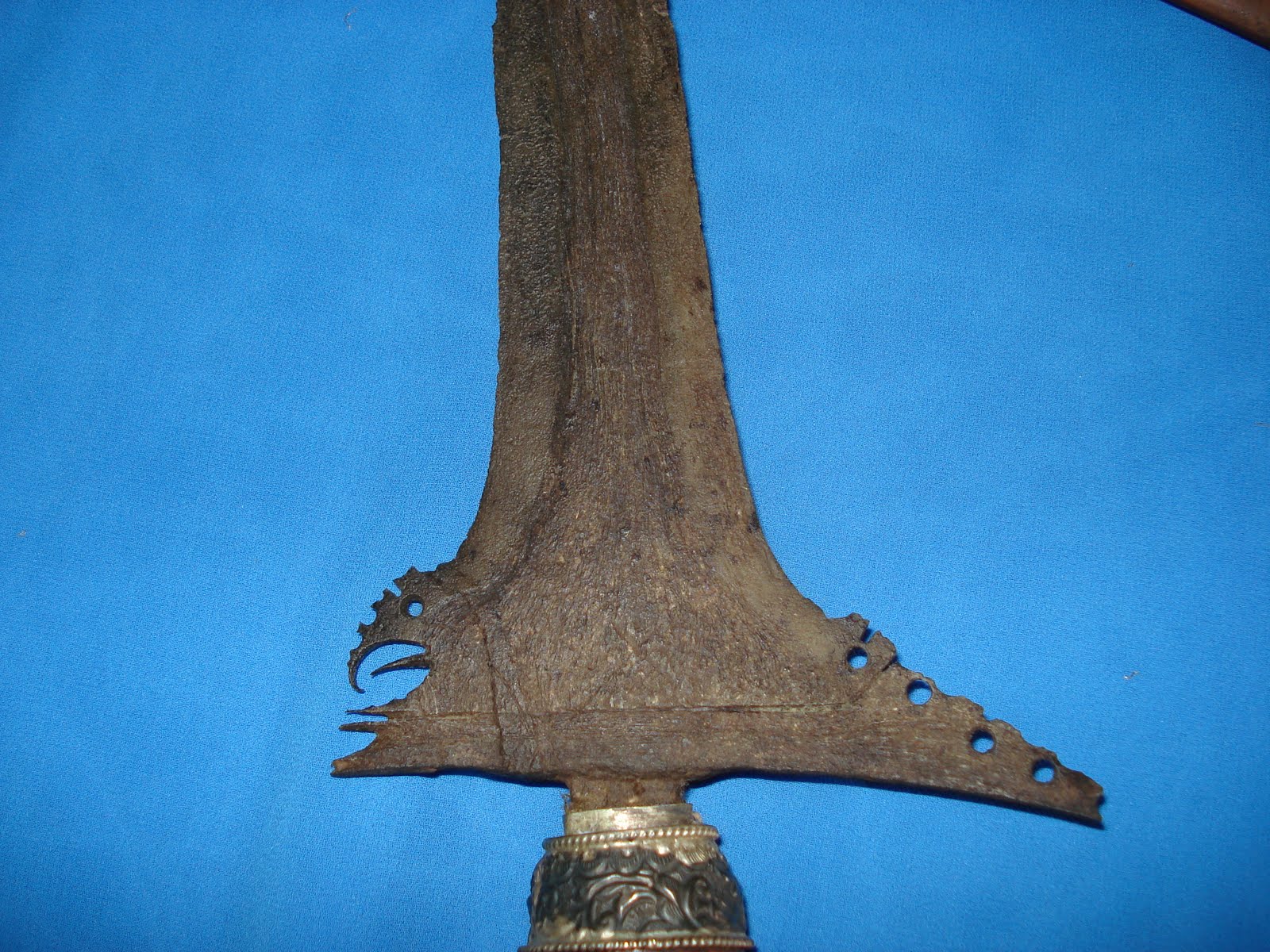 .: Keris Sundang Bertatah Perak Untuk Dijual