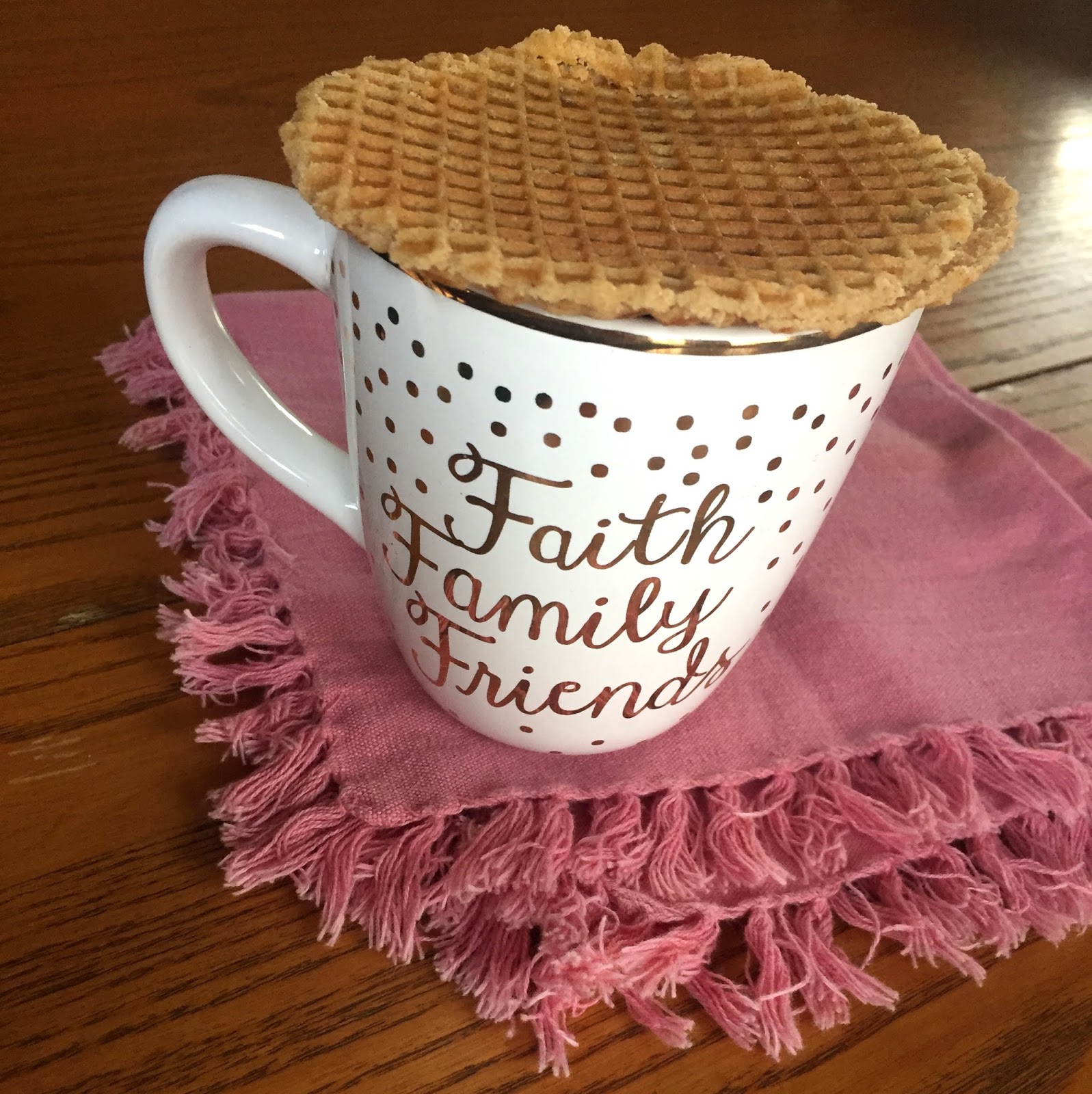 My Paisley World: Those Heavenly Dutch Waffle Treats Called Stroopies