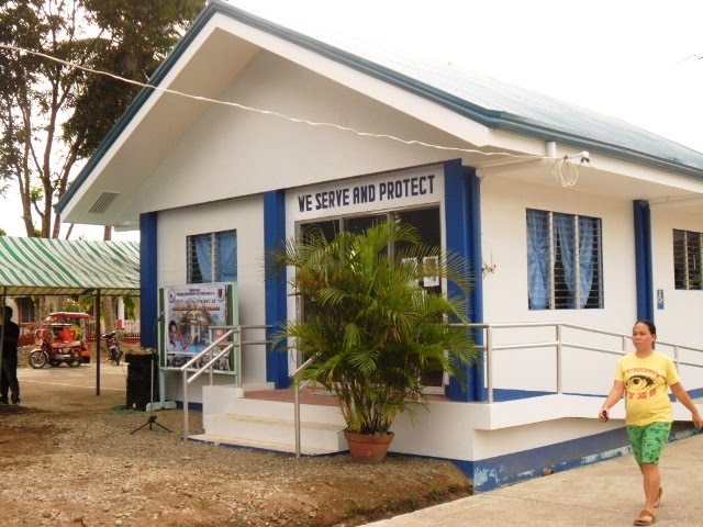 Marinduque Rising: DPWH Marinduque: Catching up on infra (cont'd)